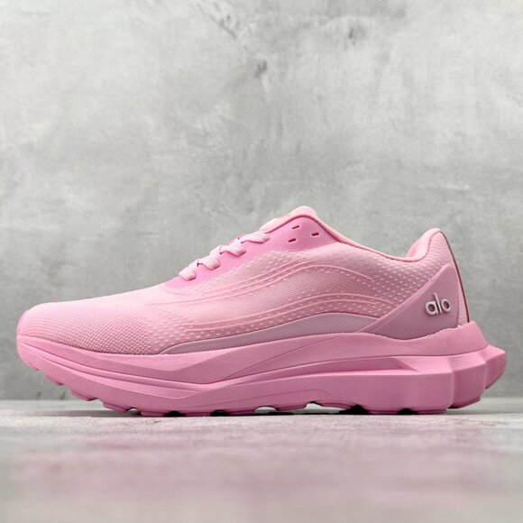 ALO Yoga | Shoes | Alo Runner Mesh Low Top Tennis Running Sneakers Pink ...